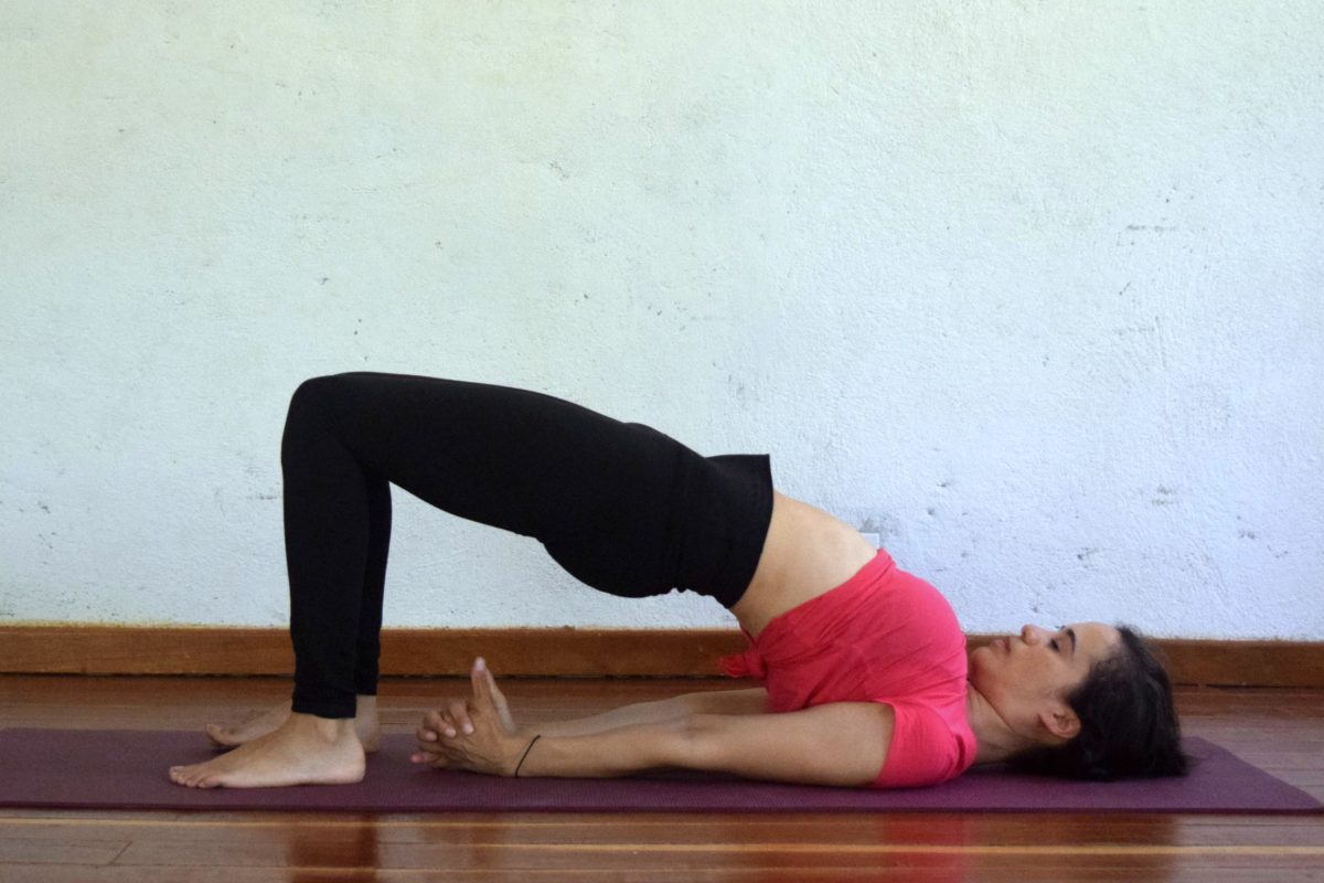 10 Morning Yoga Poses To Awake And Energize - Argentina Rosado Yoga